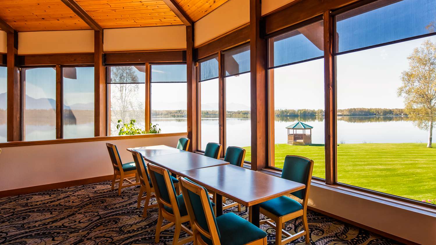 Best Western Lake Lucille Inn Wasilla, AK - See Discounts