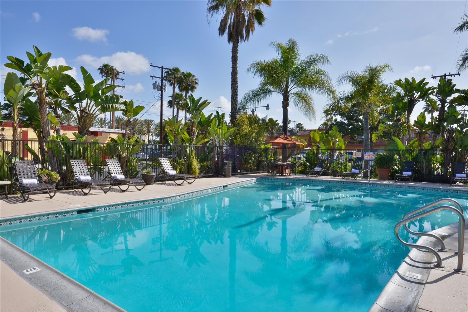 Best Western Plus Pavilions Anaheim, CA - See Discounts