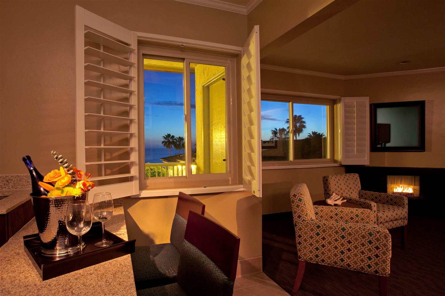 Best Western Plus Beach View Lodge Carlsbad, CA - See Discounts