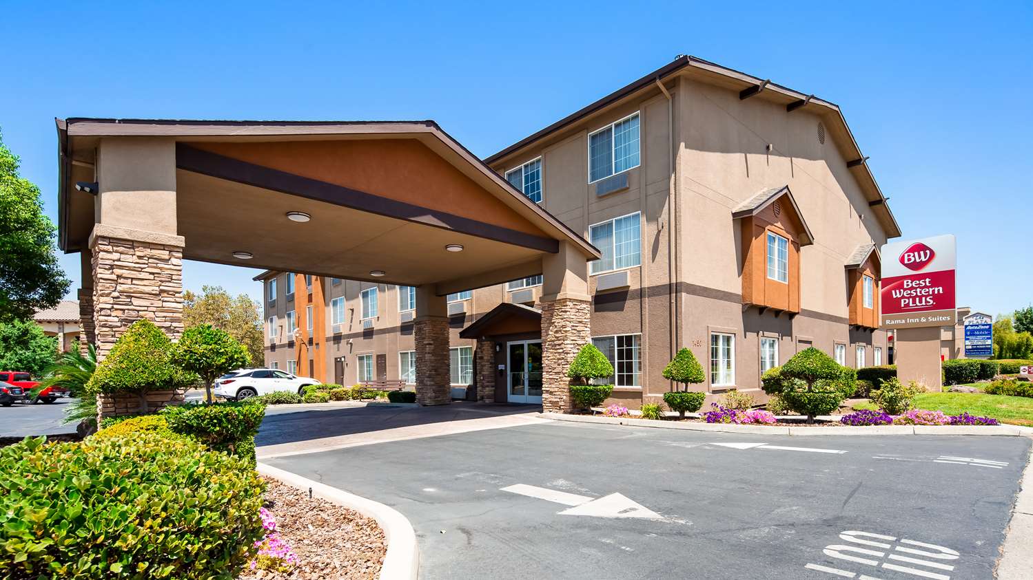 Best Western Plus Rama Inn & Suites Oakdale, CA - See Discounts