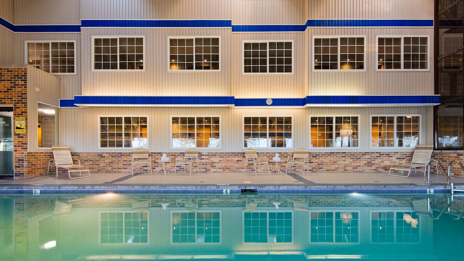 Best Western Plus Longbranch Inn Cedar Rapids, IA - See Discounts