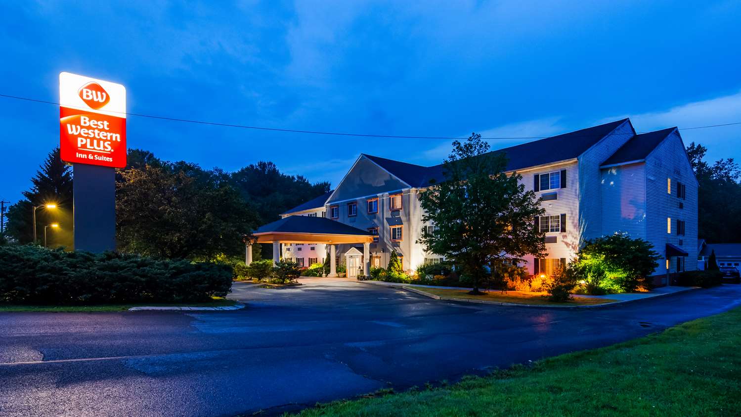 Best Western Berkshire Hills Inn & Suites Pittsfield, MA - See Discounts