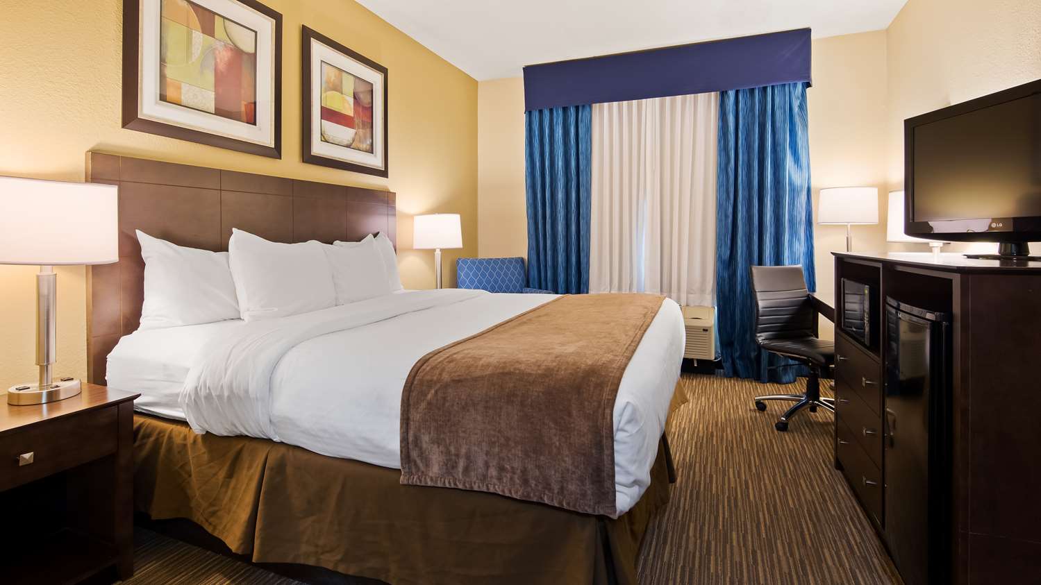 Best Western Blue Water Bridge Hotel Port Huron - I-69 & I-94, Exit 274 ...