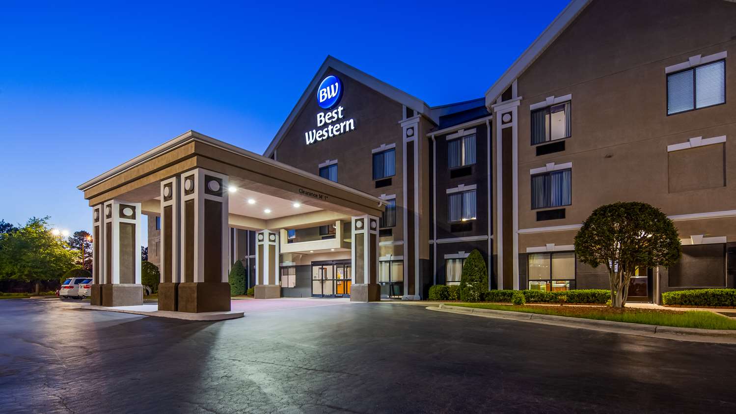 Best Western Smithfield Inn, NC - See Discounts