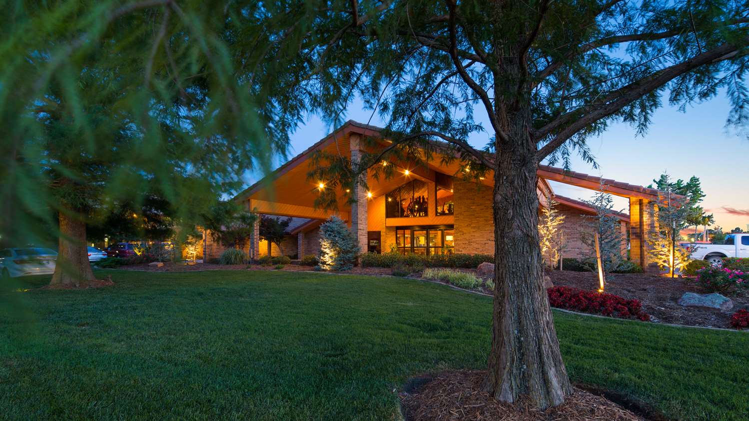 Best Western Plus Saddleback Inn Oklahoma City, OK - See Discounts