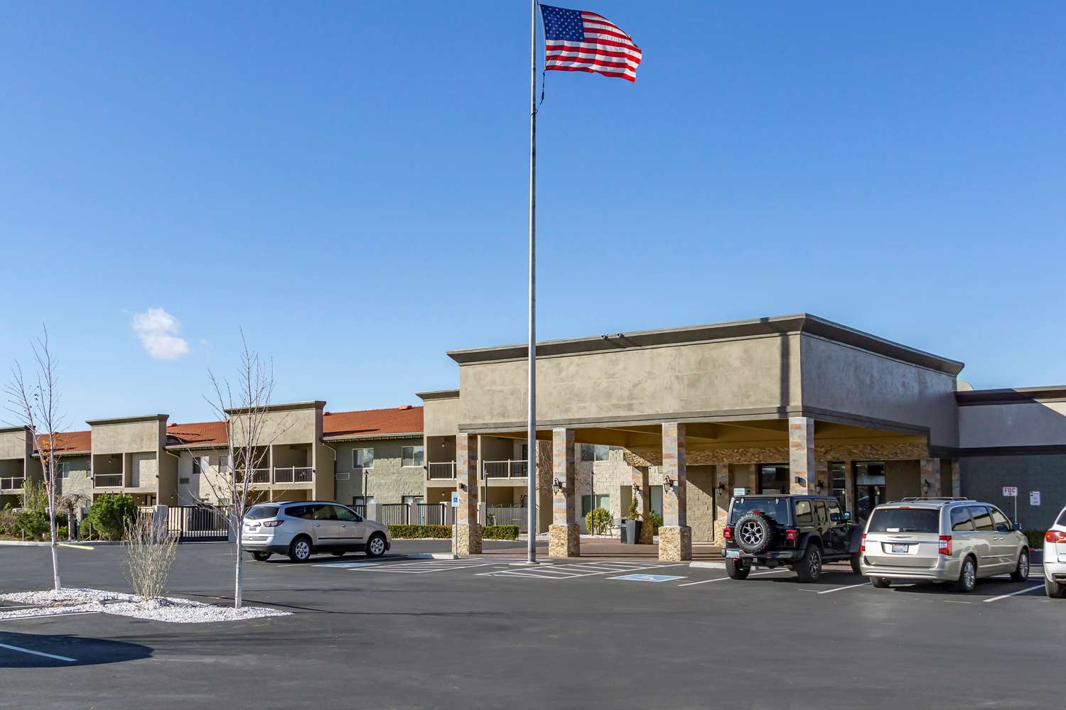 Best Western Plus Lake Front Hotel Moses Lake, WA - See Discounts