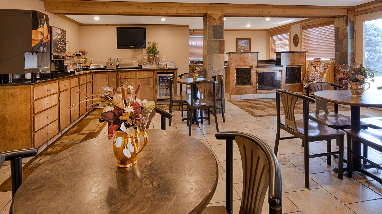 Best Western Torchlite Motor Inn Wheatland - I-25, Exit 80, WY - See ...