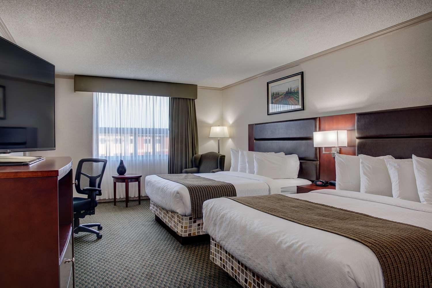 Best Western Plus City Centre Inn Edmonton, AB - See Discounts
