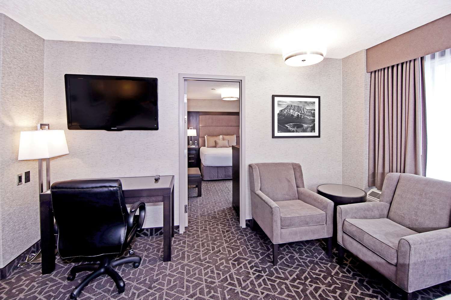 Best Western Plus Siding 29 Lodge Banff, AB - See Discounts