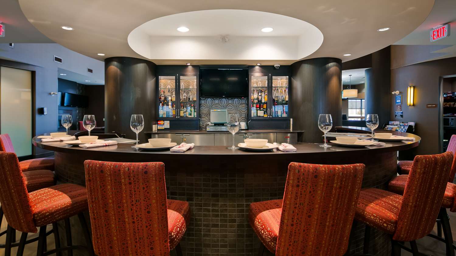 Best Western Premier Freeport Inn & Suites Calgary Airport, AB - See ...