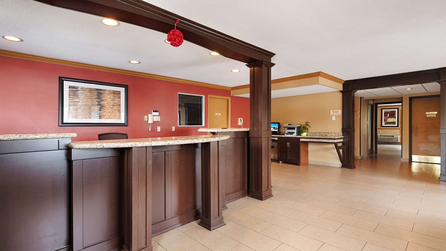 Best Western Maple Ridge Hotel, BC - See Discounts