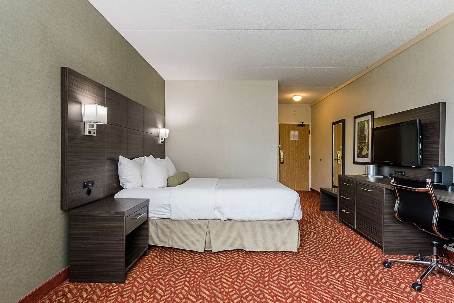 Best Western Inn on the Bay Owen Sound, ON - See Discounts