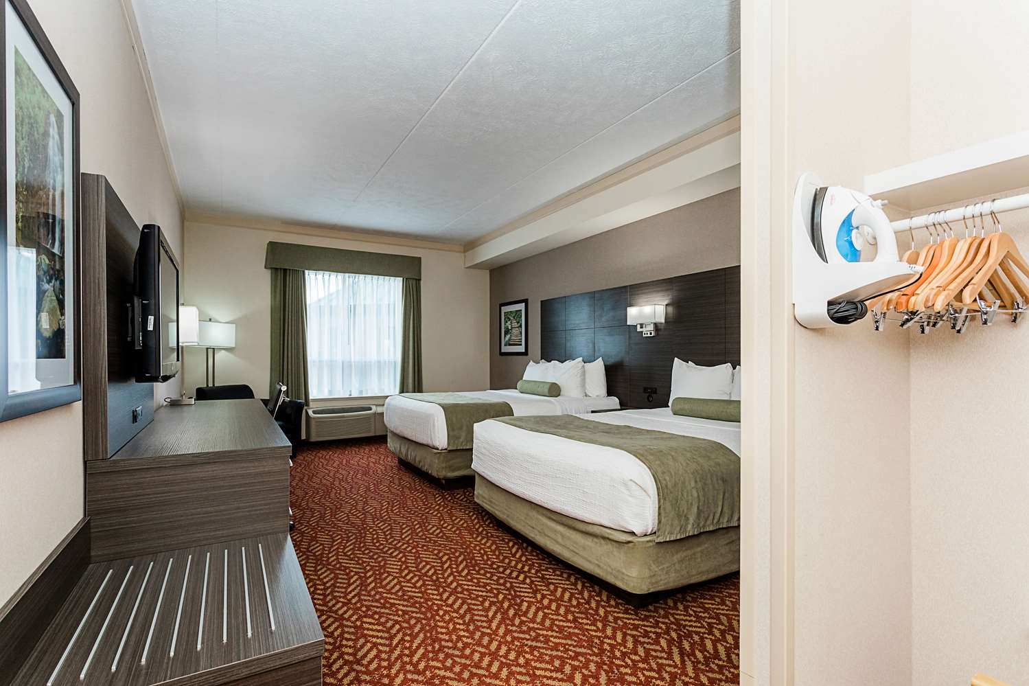 Best Western Inn on the Bay Owen Sound, ON - See Discounts