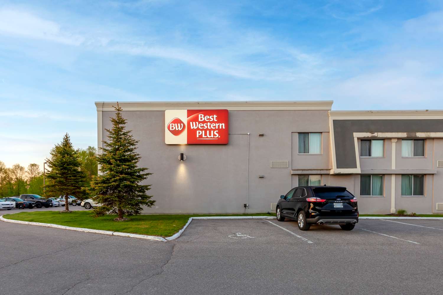 Best Western Plus Mariposa Inn & Conf Centre Orillia, ON - See Discounts