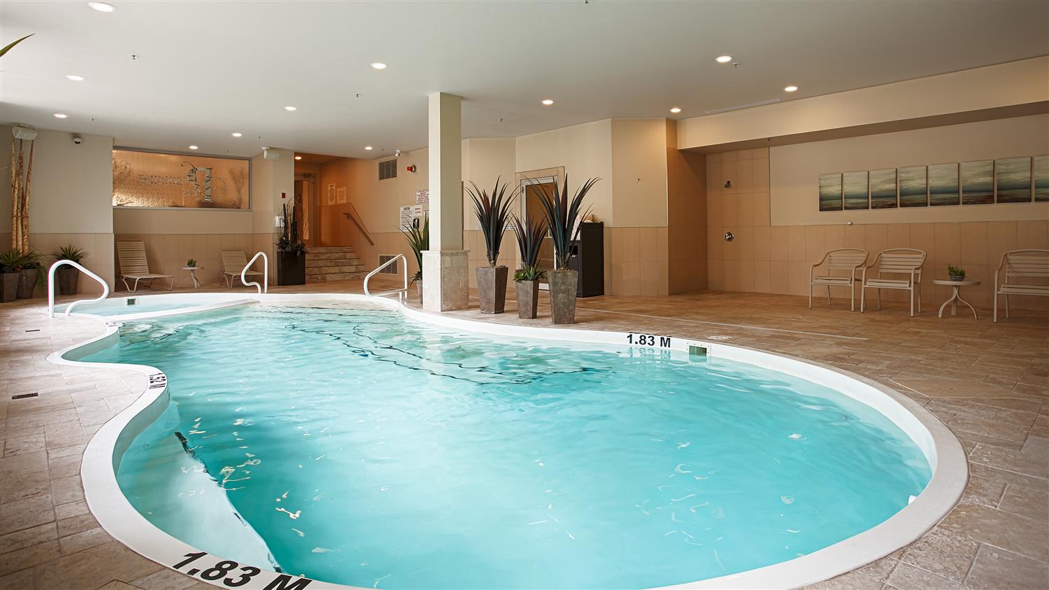 Best Western Plus Parkside Inn & Spa Perth, ON - See Discounts