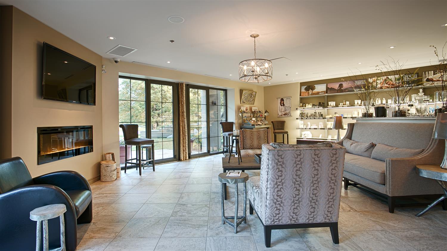 Best Western Plus Parkside Inn & Spa Perth, ON - See Discounts