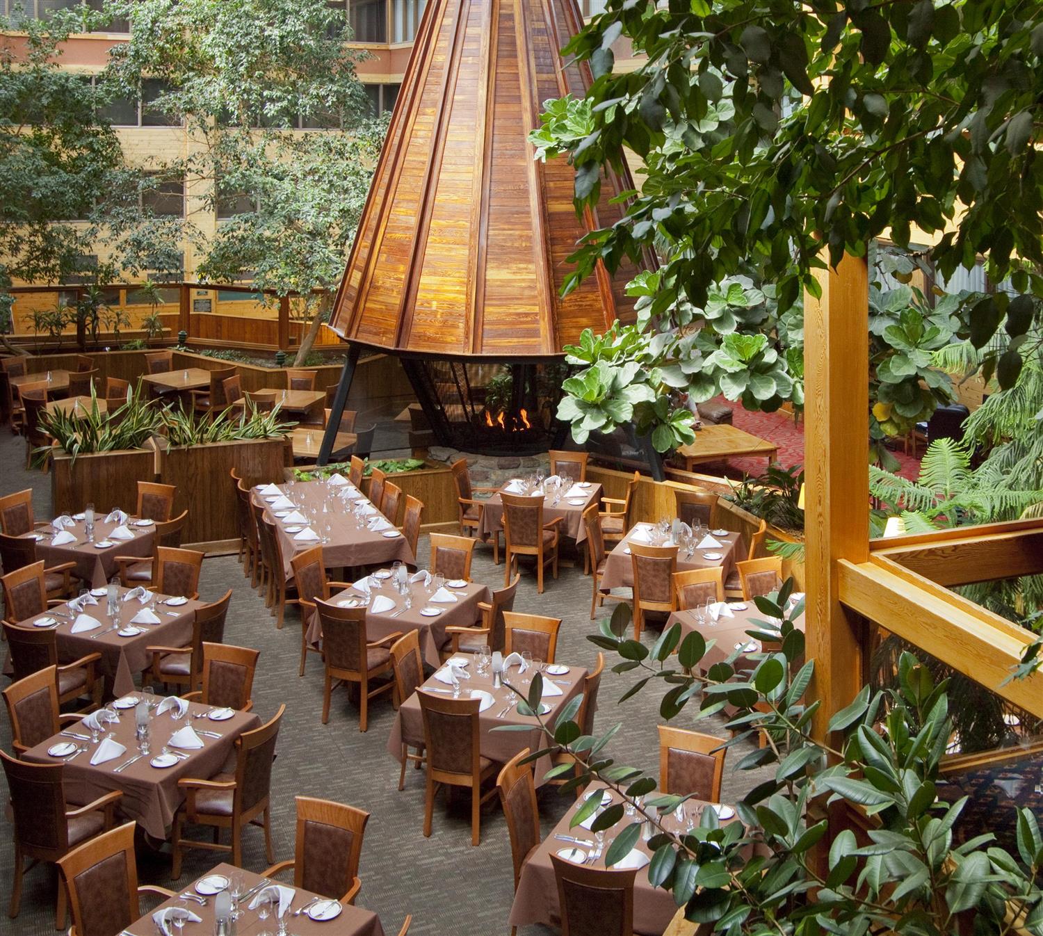 Sawridge Hotel Jasper, AB - See Discounts