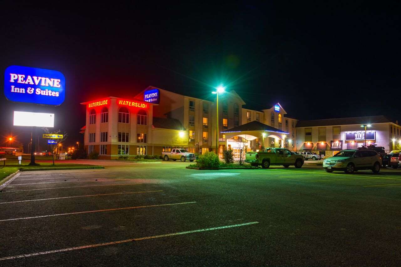 Peavine Inn & Suites High Prairie, AB - See Discounts