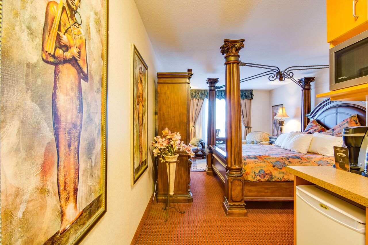 Peavine Inn & Suites High Prairie, AB - See Discounts