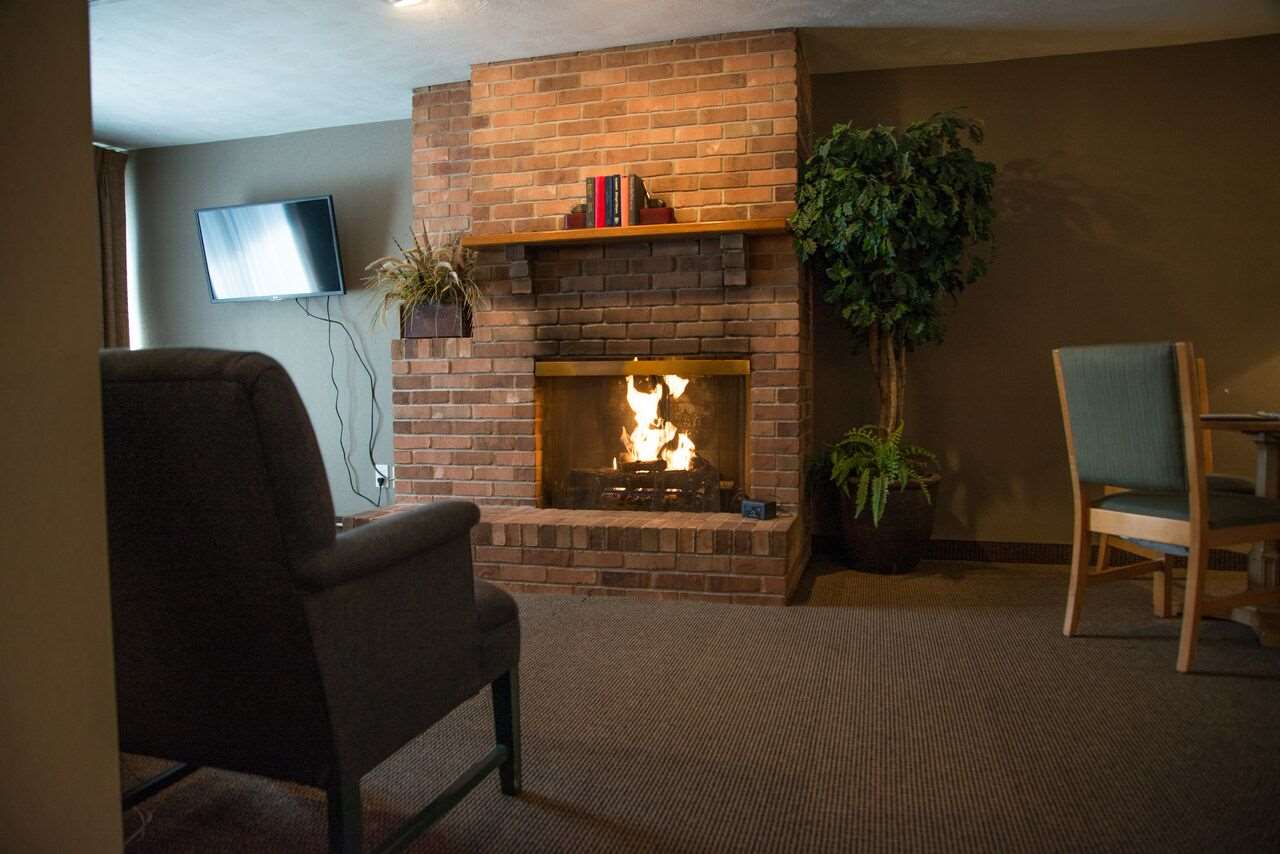 Evergreen Resort Cadillac, MI - See Discounts