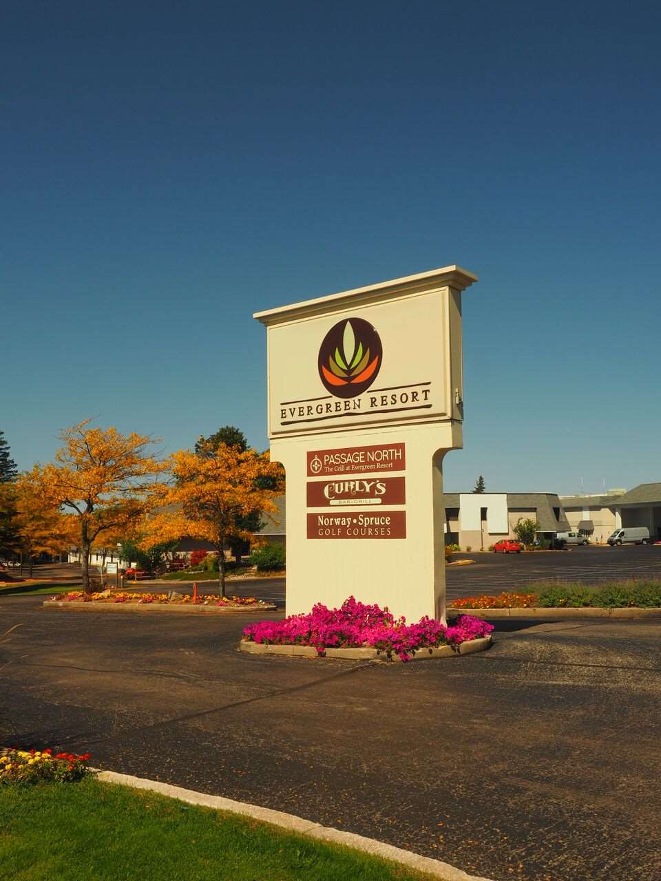 Evergreen Resort Cadillac, MI - See Discounts