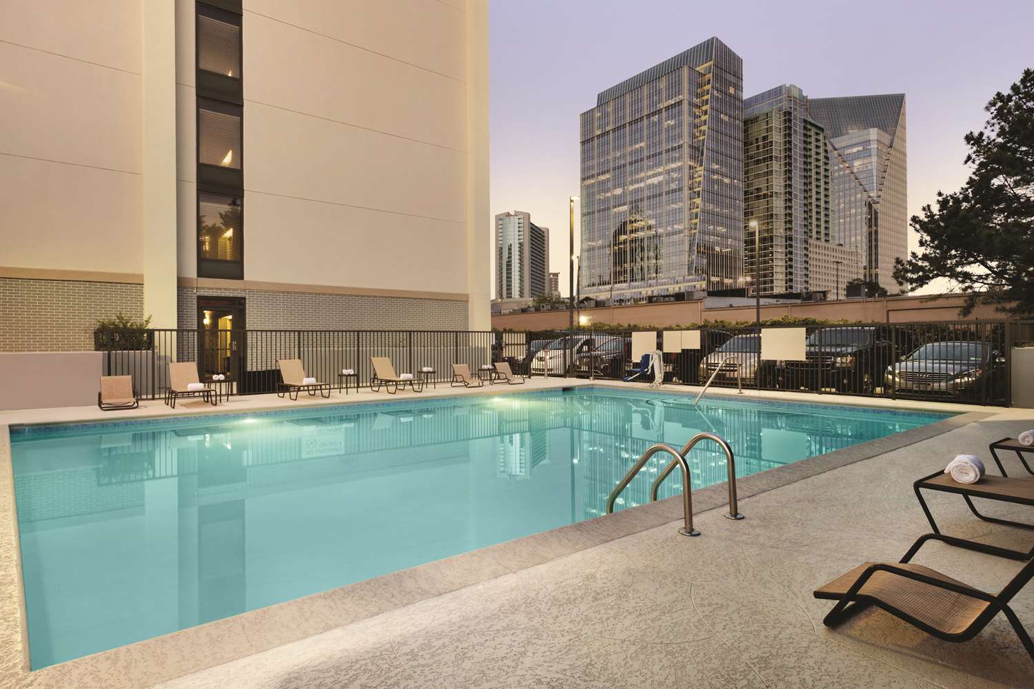 Hampton Inn Buckhead Atlanta, GA - See Discounts