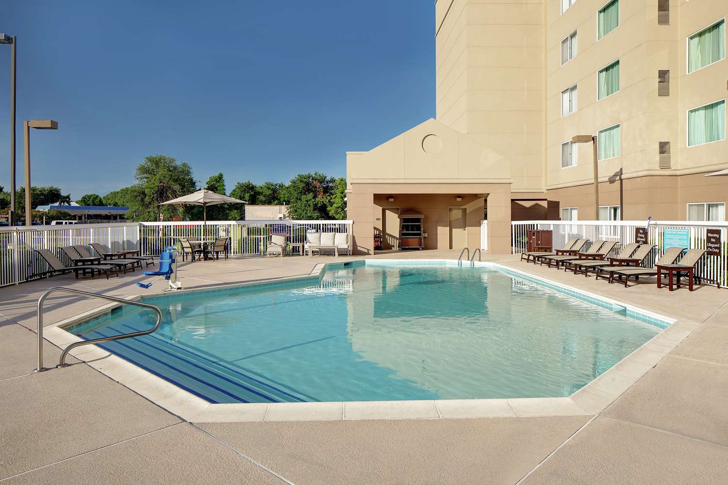Homewood Suites by Hilton Market Center Dallas - I-35, Exit 432A, TX ...