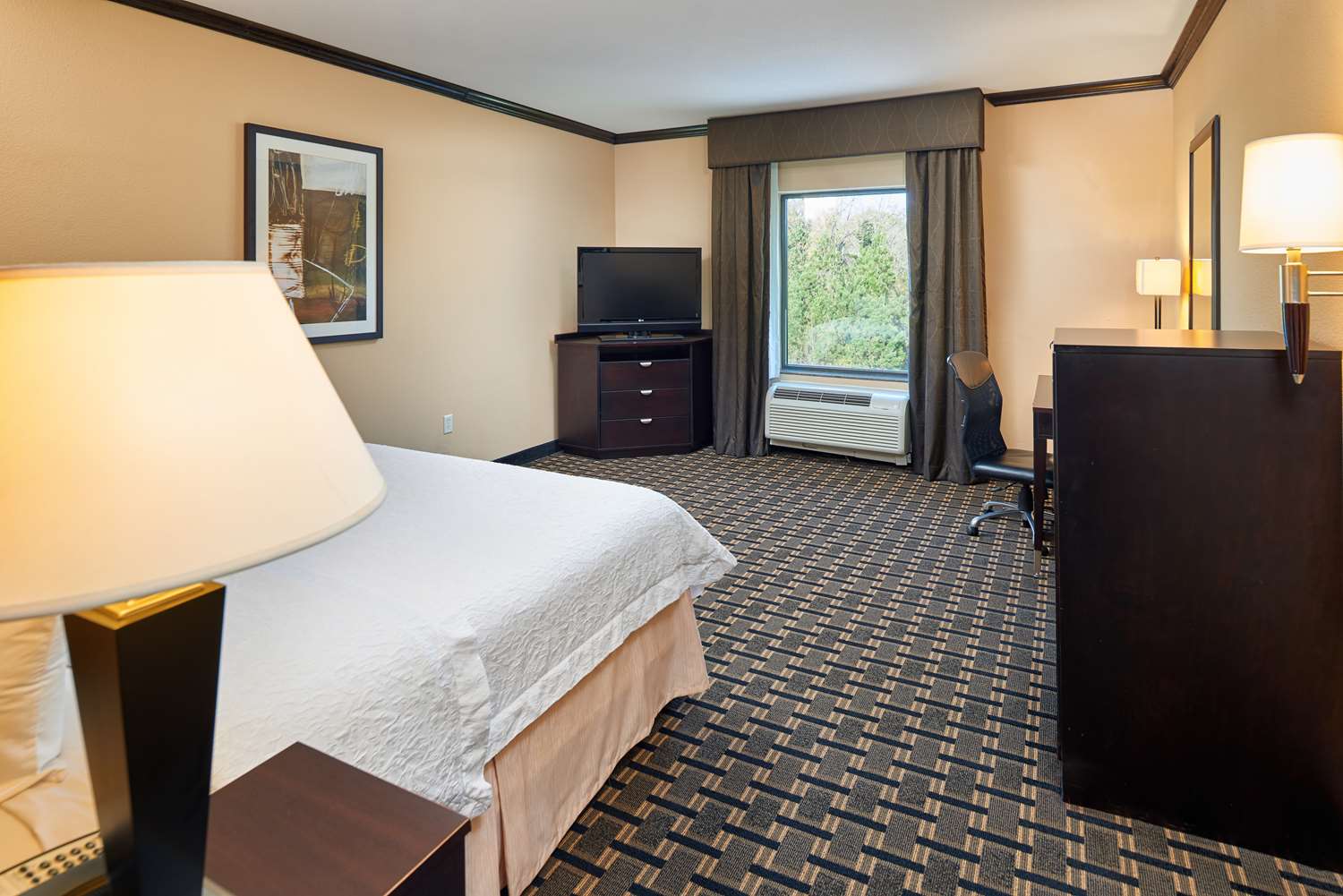 Hampton Inn & Suites North Longview, TX - See Discounts