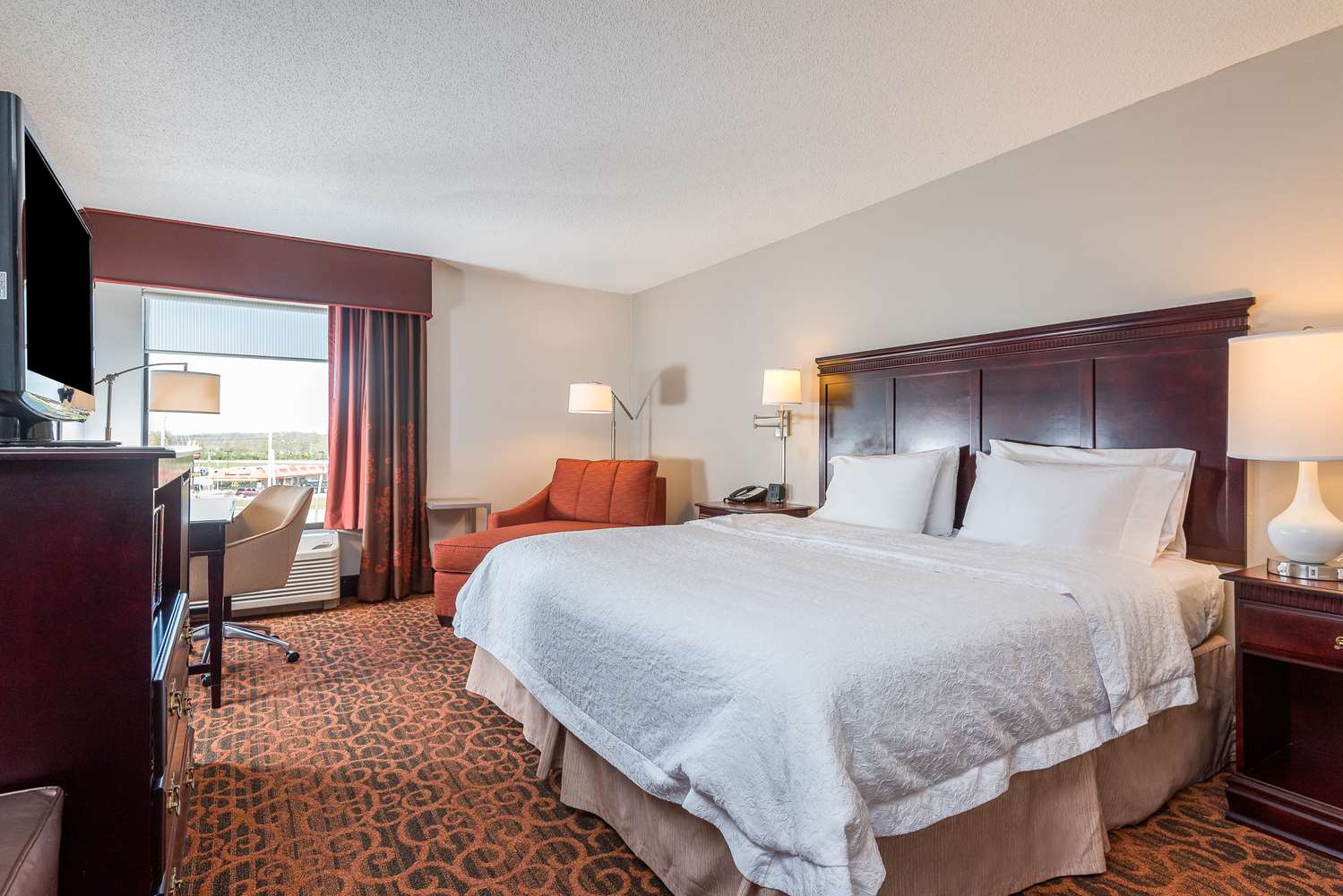 Hampton Inn Mineral Wells, WV - See Discounts