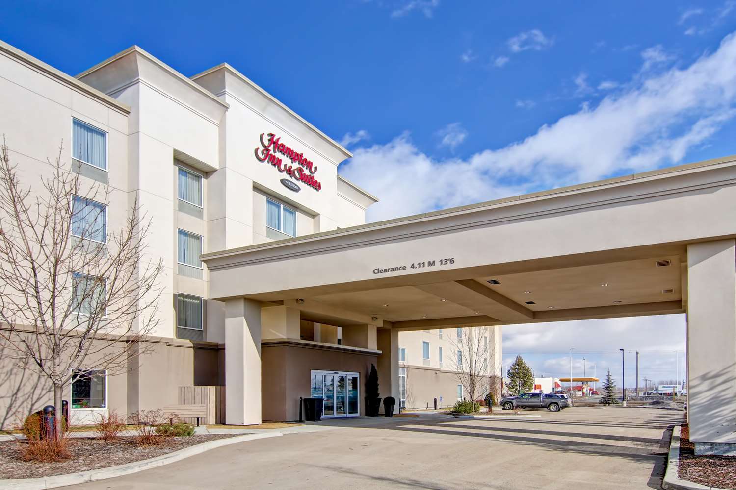 Hampton Inn & Suites Red Deer, AB - See Discounts