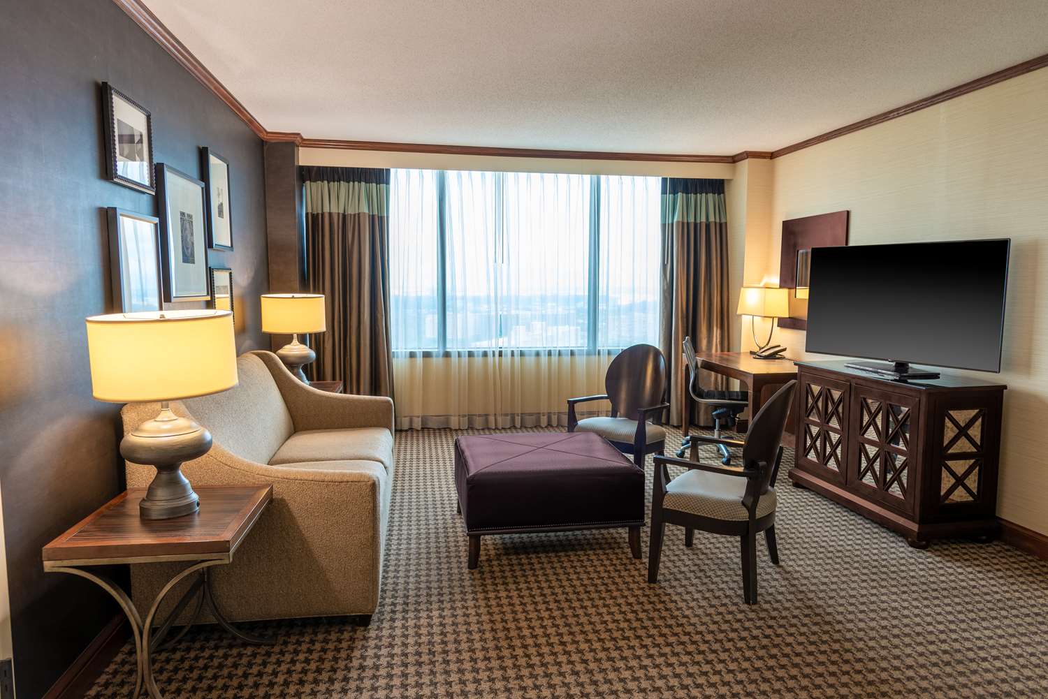Hilton Mark Center Hotel Alexandria - I-395, Exit 4, VA - See Discounts