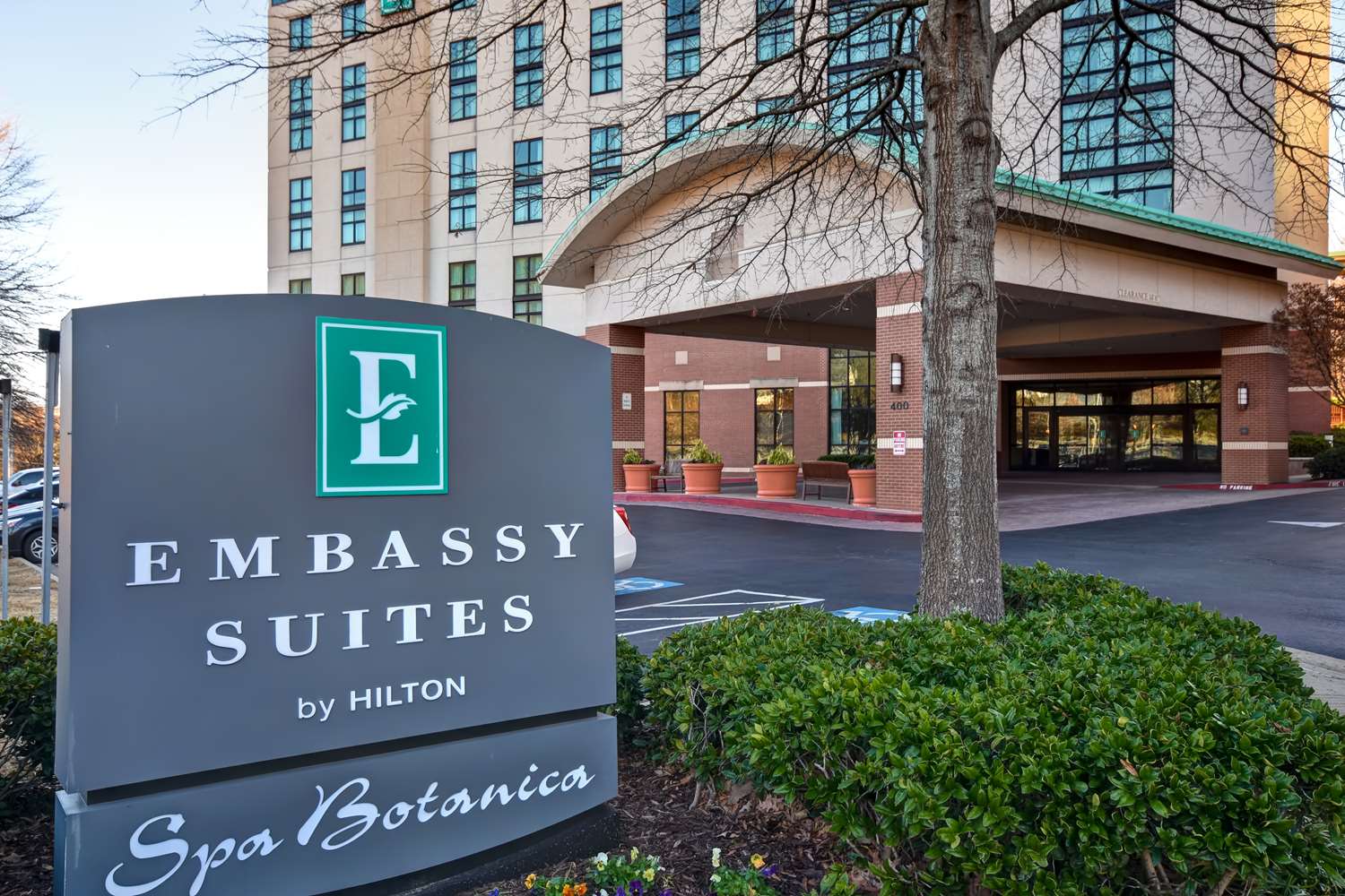 Embassy Suites Hot Springs, AR - See Discounts