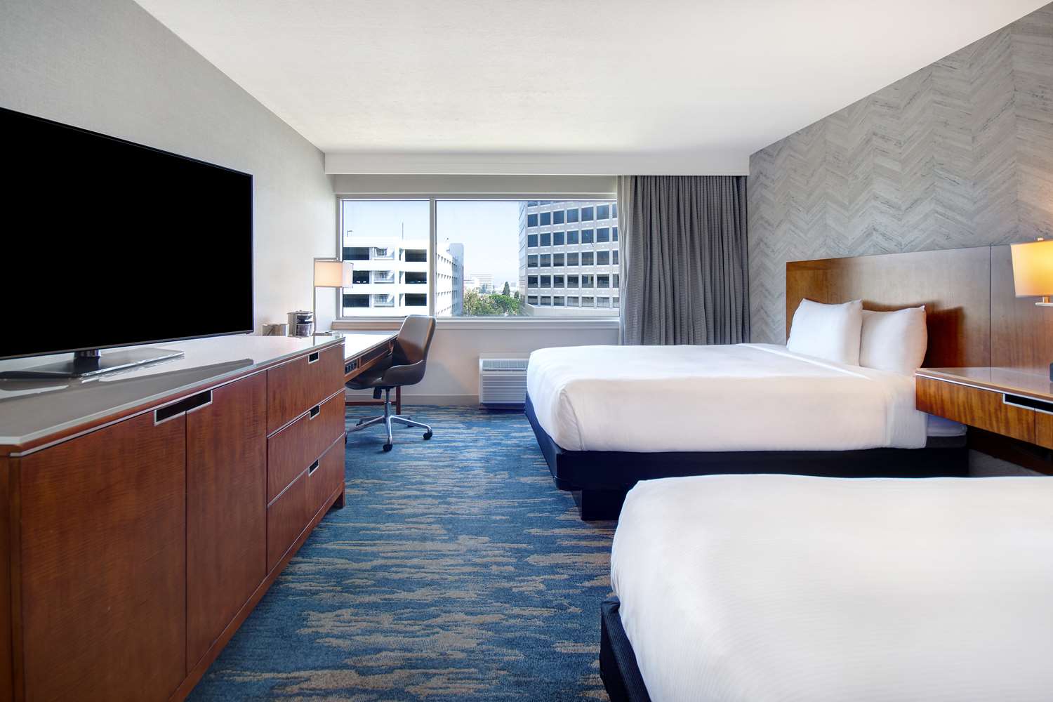 DoubleTree by Hilton Hotel El Segundo, CA - See Discounts