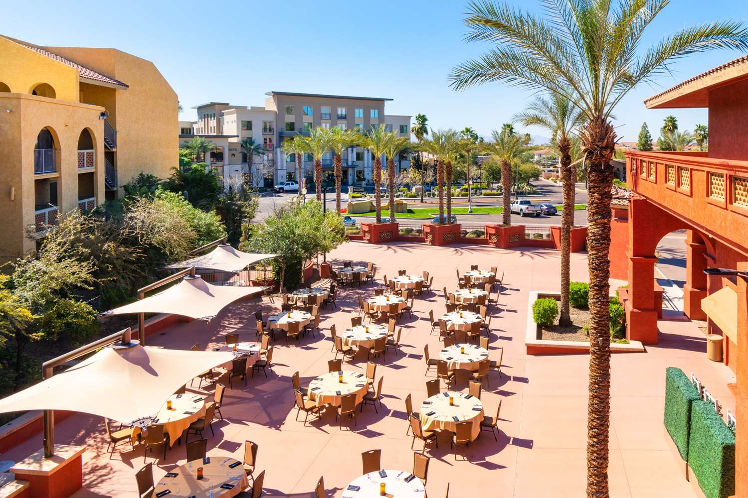 Hilton Phoenix Resort at the Peak, AZ - See Discounts