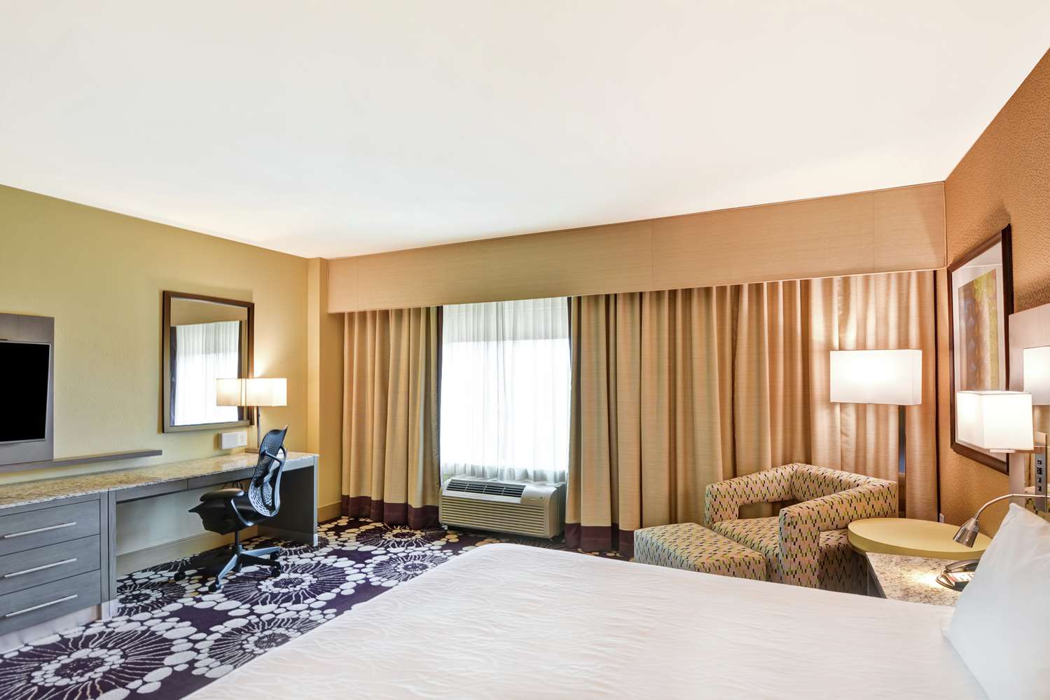 Hilton Garden Inn Crabtree Valley Raleigh, NC - See Discounts
