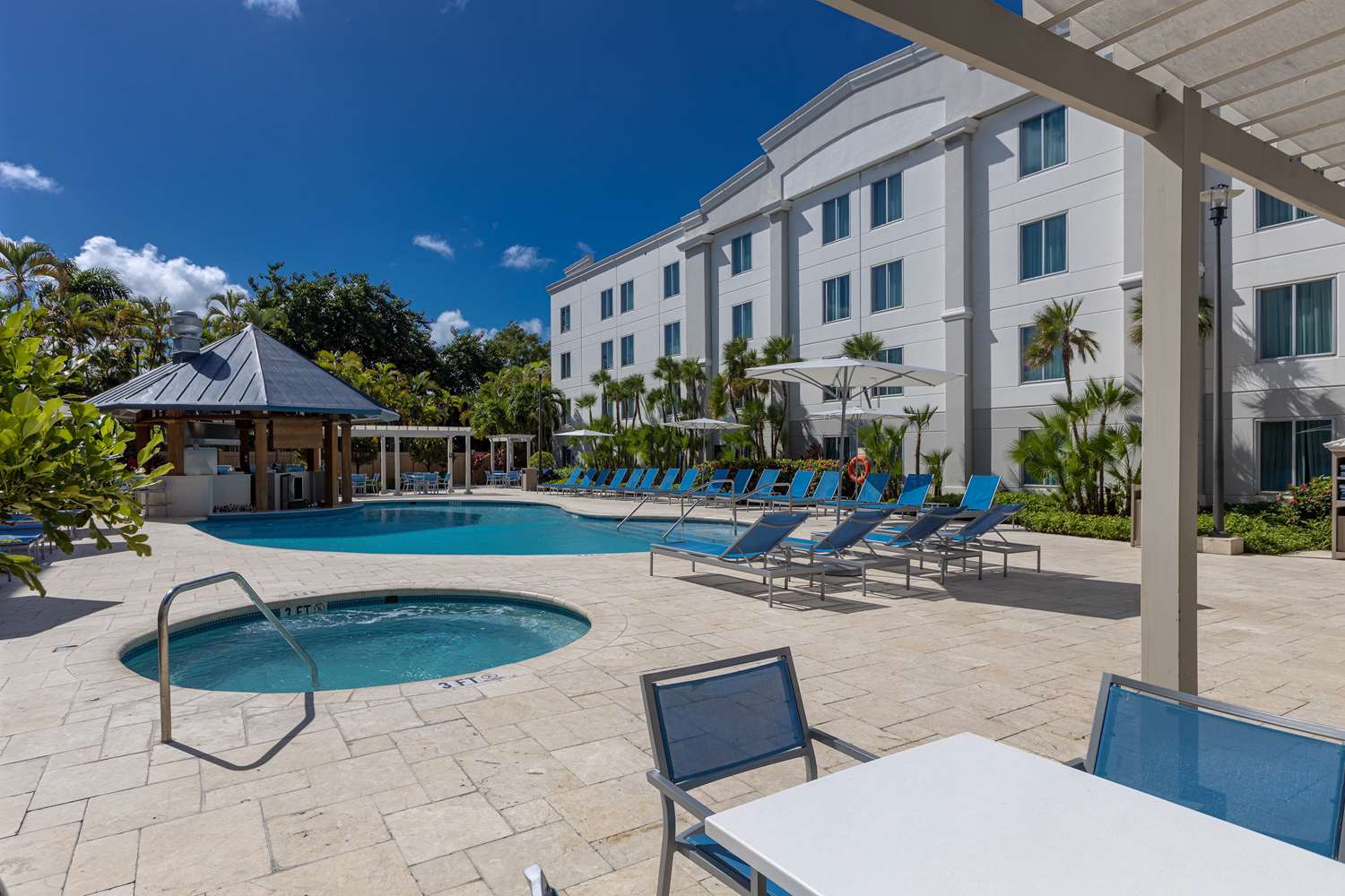 Hampton Inn & Suites Isla Verde San Juan, PR - See Discounts