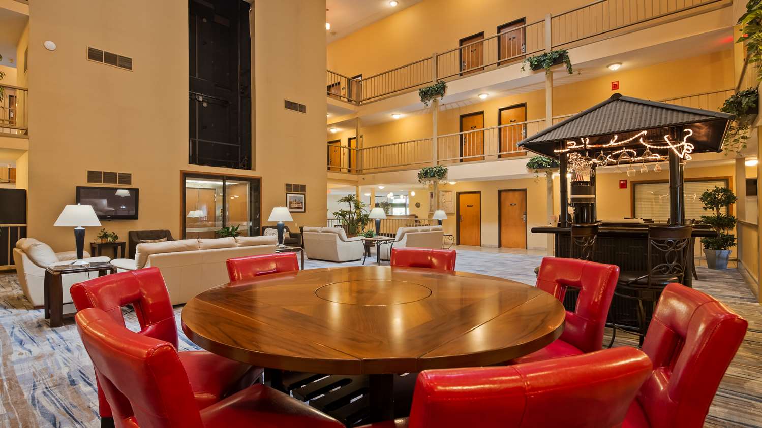 Best Western on the River Hotel Hannibal, MO - See Discounts