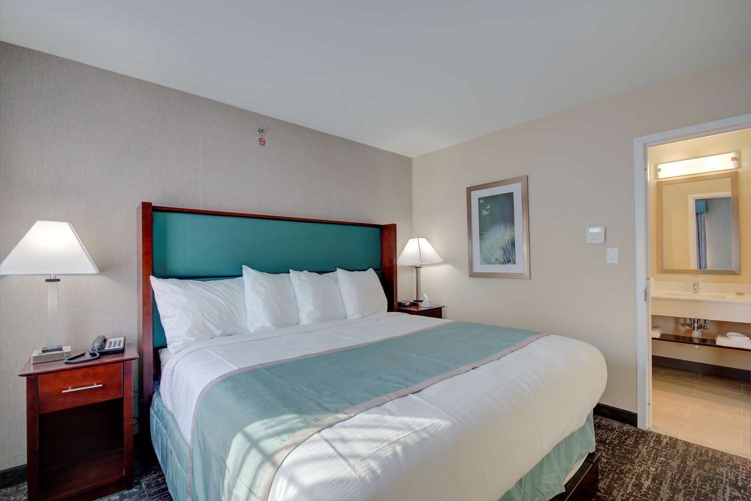 Best Western Hampshire Inn Seabrook, NH - See Discounts