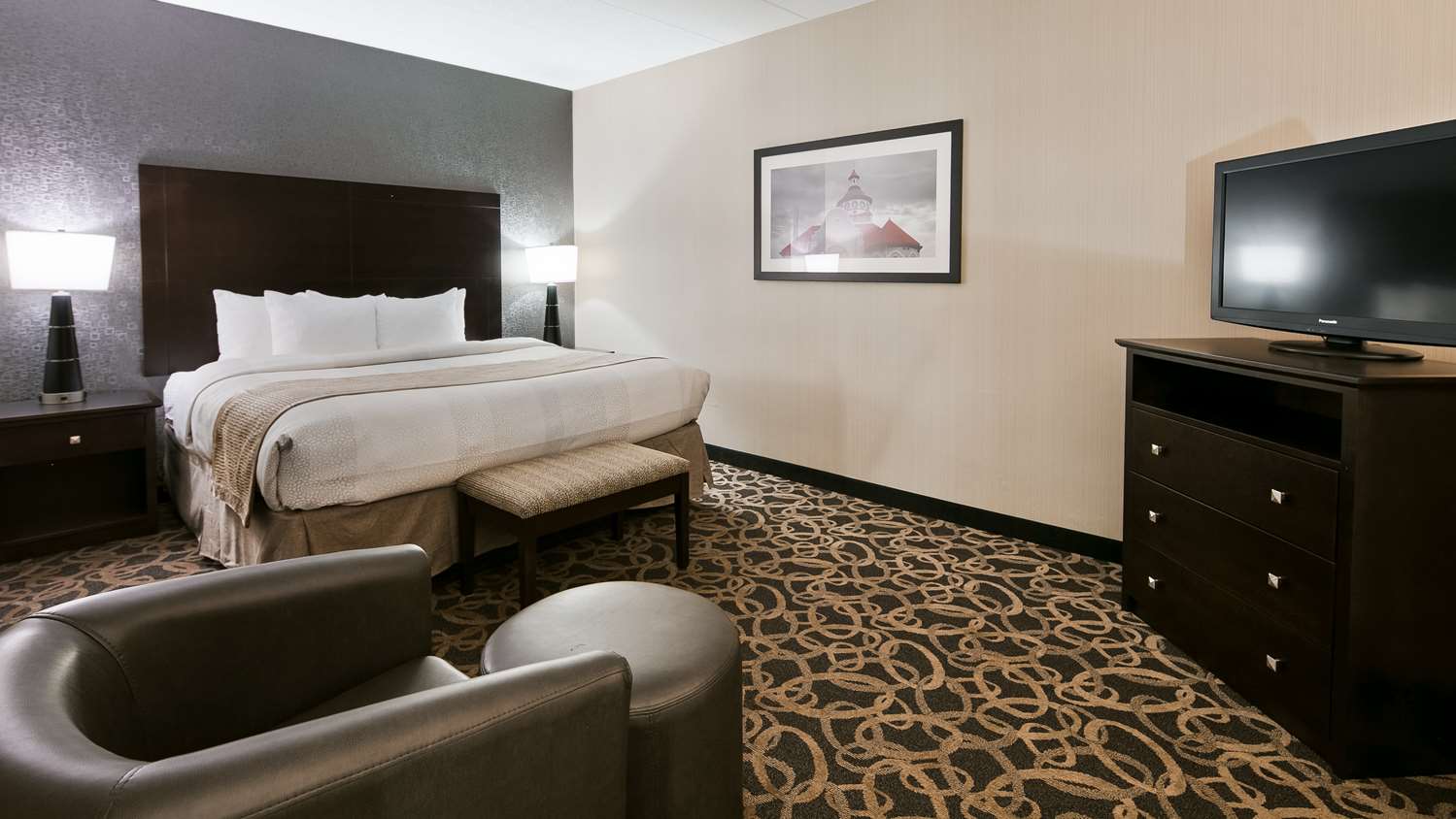 Best Western Ramkota Hotel Aberdeen, SD - See Discounts