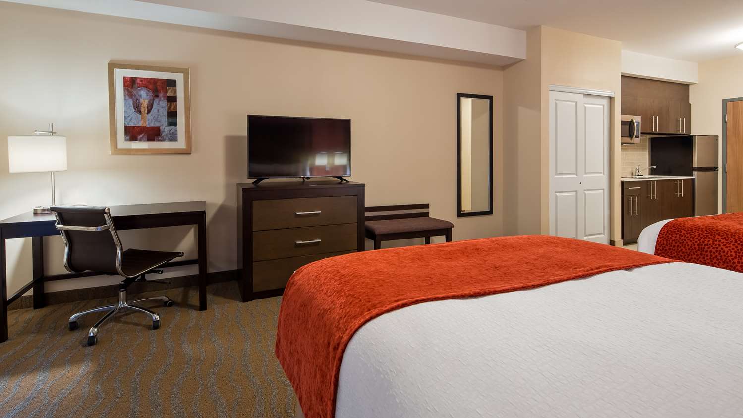 Best Western Plus Merritt Hotel, BC - See Discounts
