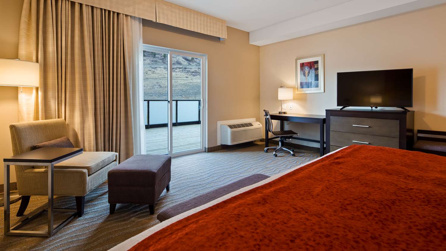 Best Western Plus Merritt Hotel, BC - See Discounts