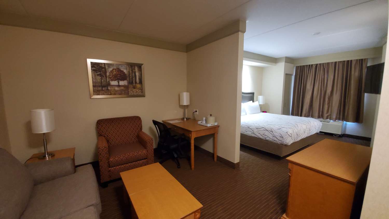 Best Western Plus Waterloo Hotel, ON - See Discounts