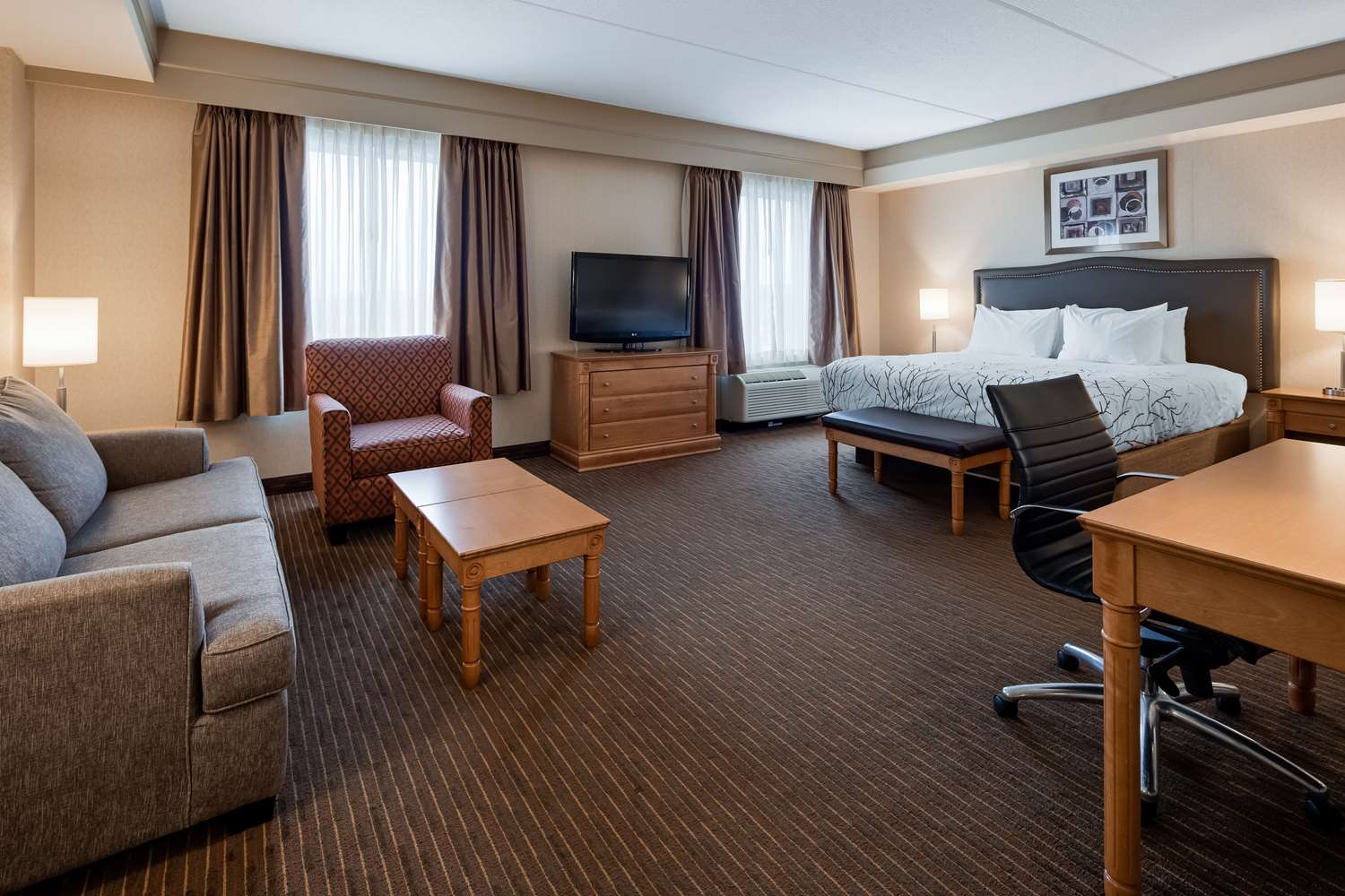 Best Western Plus Waterloo Hotel, ON - See Discounts