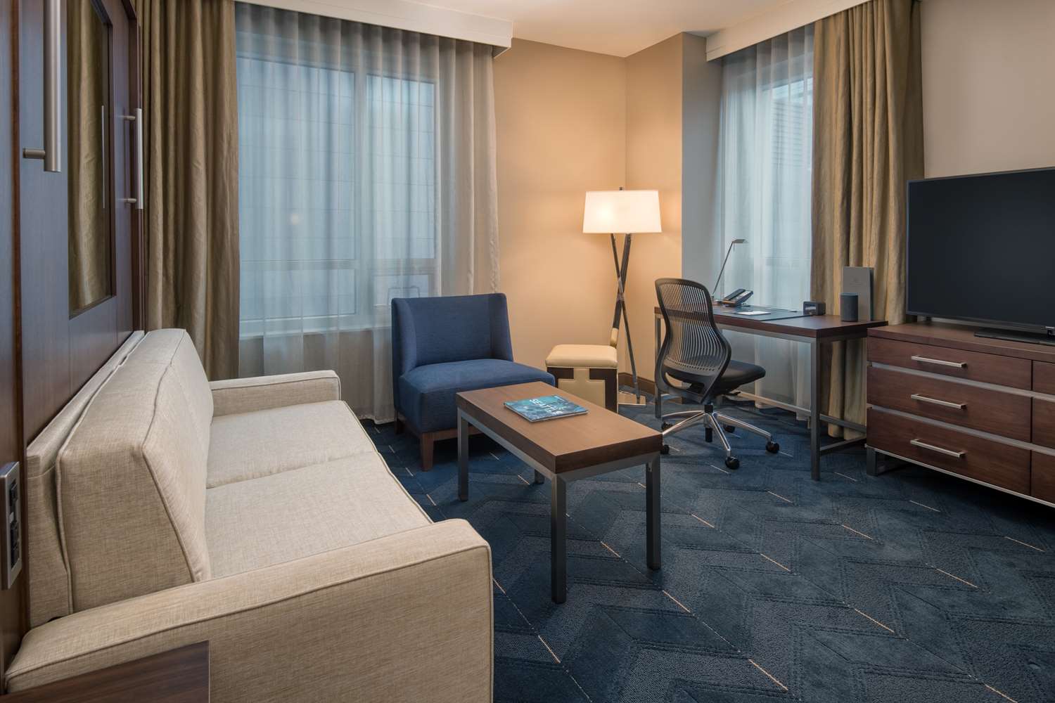 Embassy Suites Downtown Seattle, WA - See Discounts