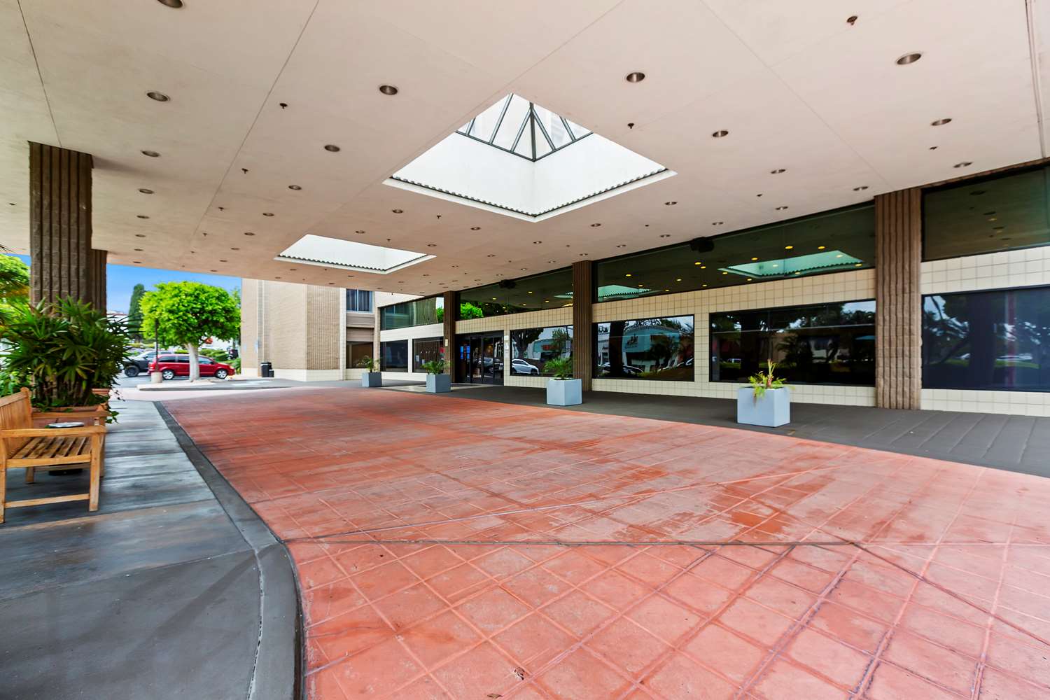 DoubleTree by Hilton Hotel Whittier, CA - See Discounts