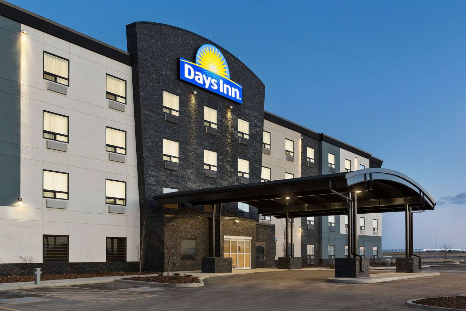 Days Inn Balzac, AB - See Discounts