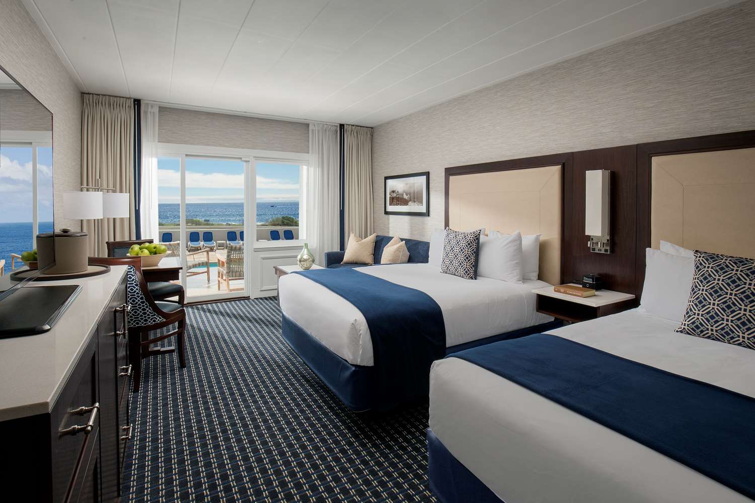 Bass Rocks Ocean Inn Gloucester, MA - See Discounts