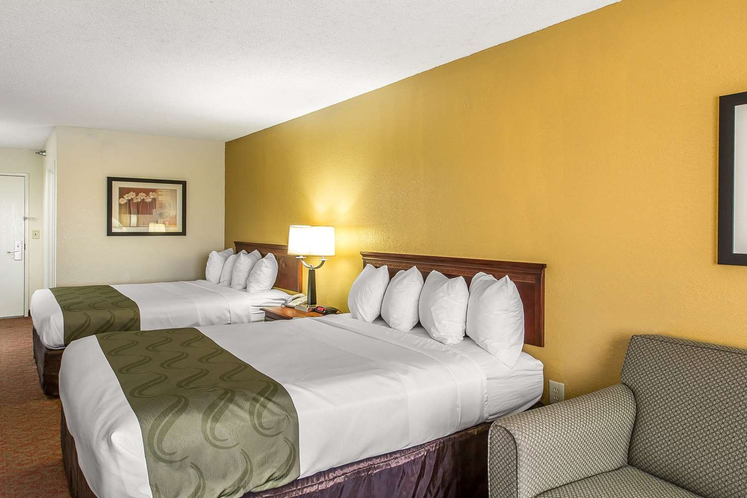 Quality Inn South Montgomery, AL - See Discounts