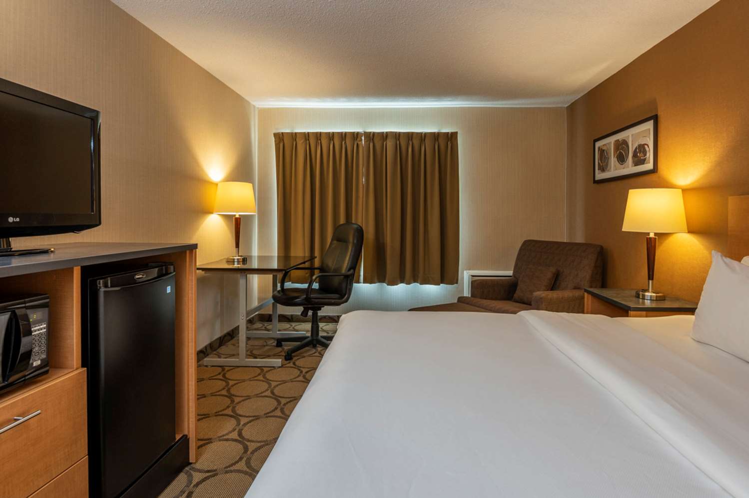 Comfort Inn East Moncton, NB - See Discounts