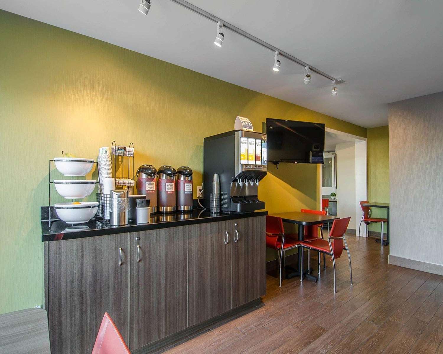 Comfort Inn Swift Current, SK - See Discounts